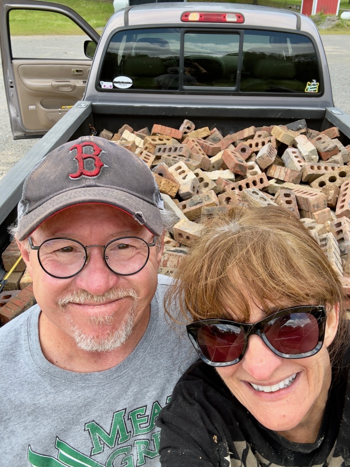 Feeling a Few Bricks Short of a Load - Gary Borders